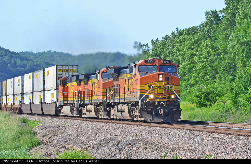 BNSF 4910, BNSF's Aurora Sub.